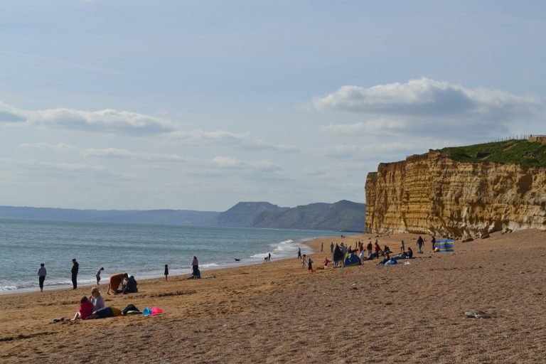 HIVE BEACH NEAR BURTON BRADSTOCK - West Dorset Cottages - Accommodation ...